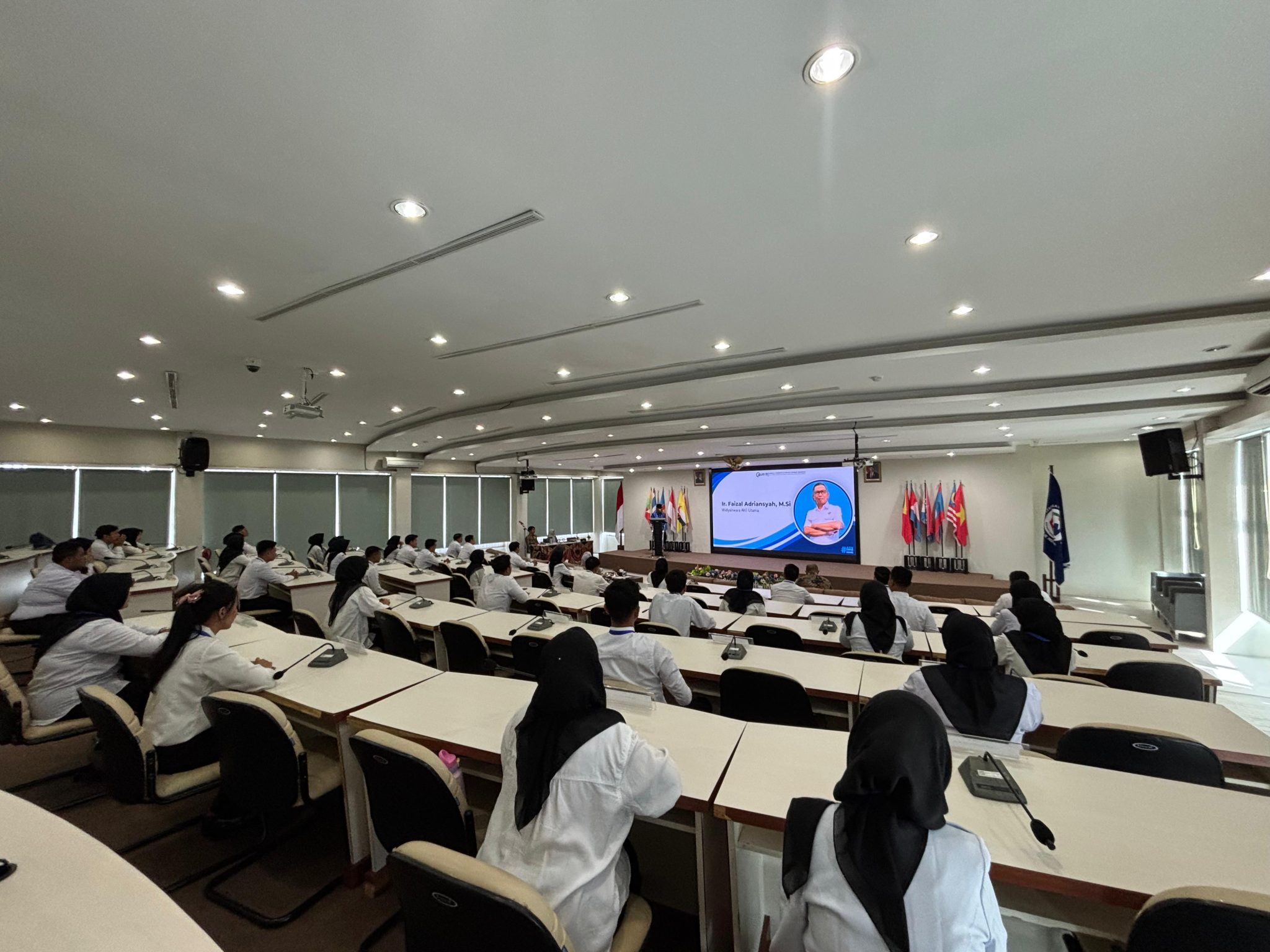 Tiga Peserta Raih Peringkat Terbaik, Sepuluh ASN Muda Lulus dengan ...
